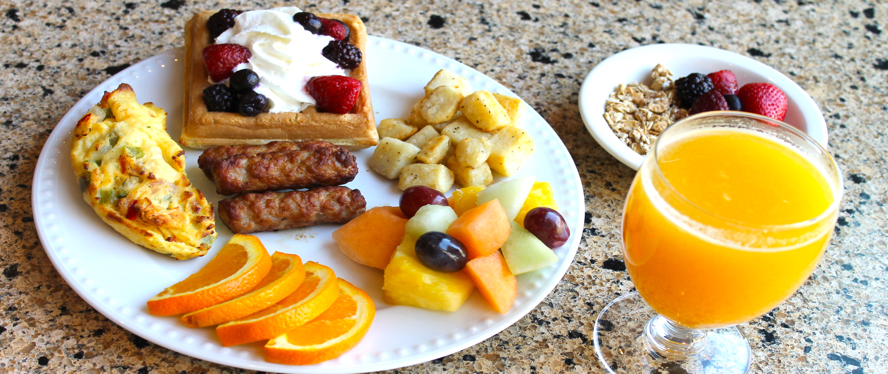Complimentary Breakfast | Aldergrove Hotel