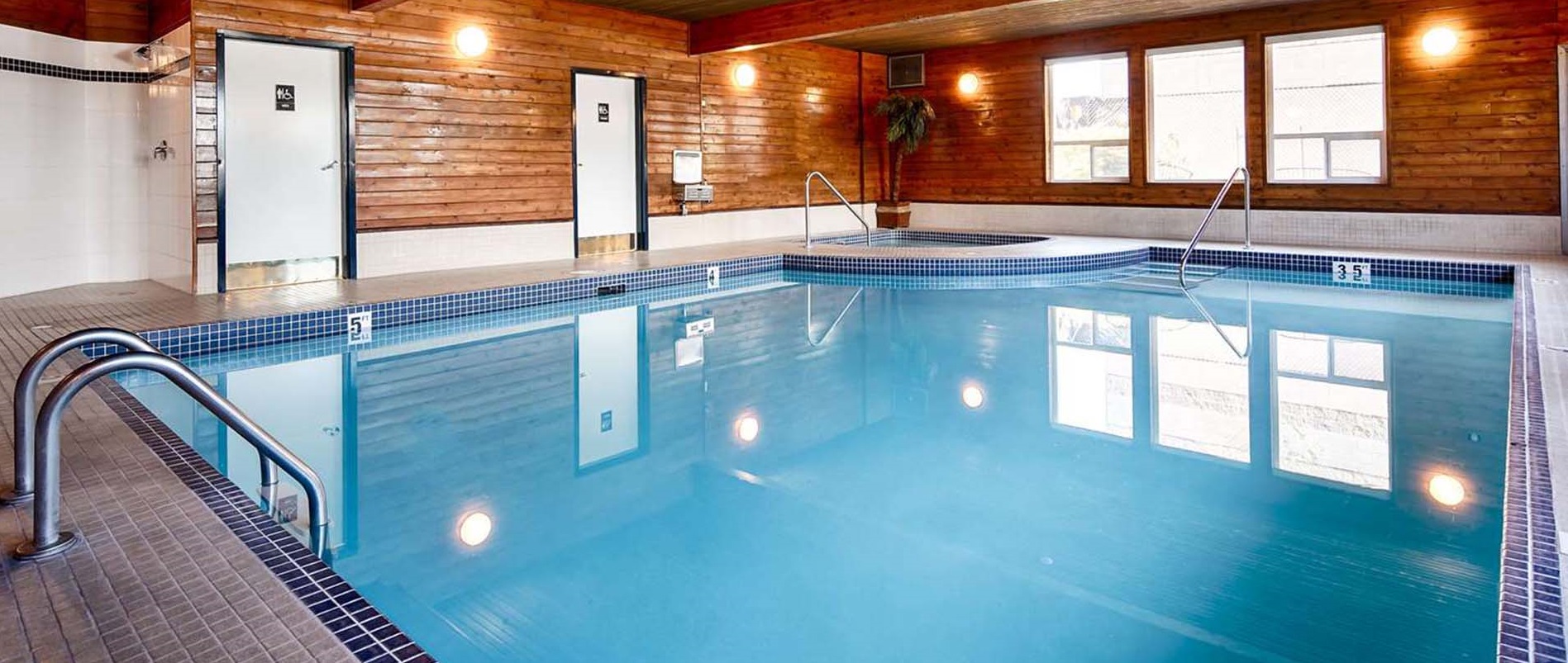 Pools and Fitness Centre | Fraser Valley Accommodation